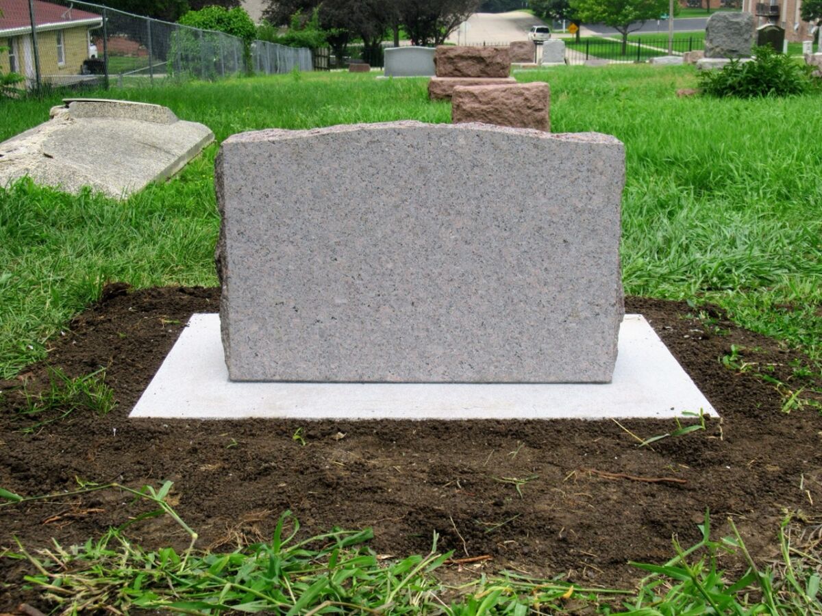 Slants - Speidell Monuments